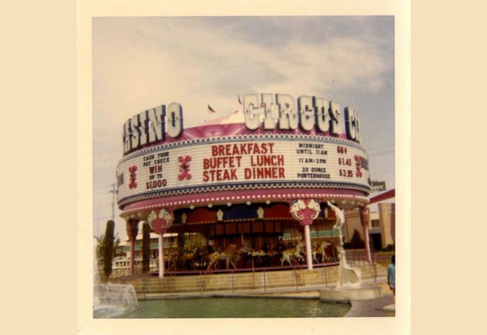 21 Photos of What Las Vegas Looked Like in the 1970s