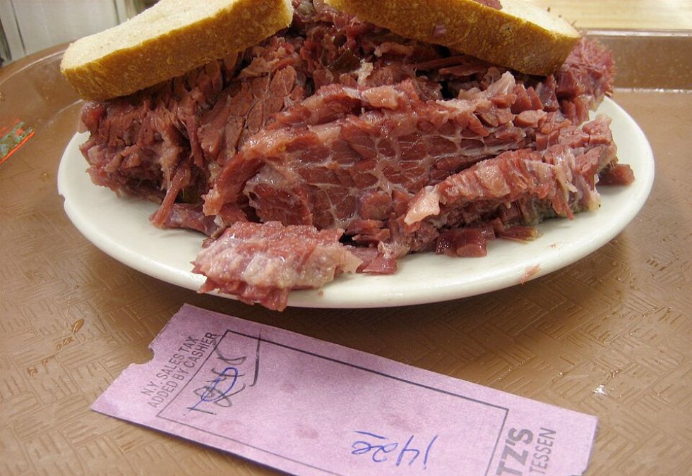 22 Dishes That Were Once Everywhere In The '70s, '80s, And '90s