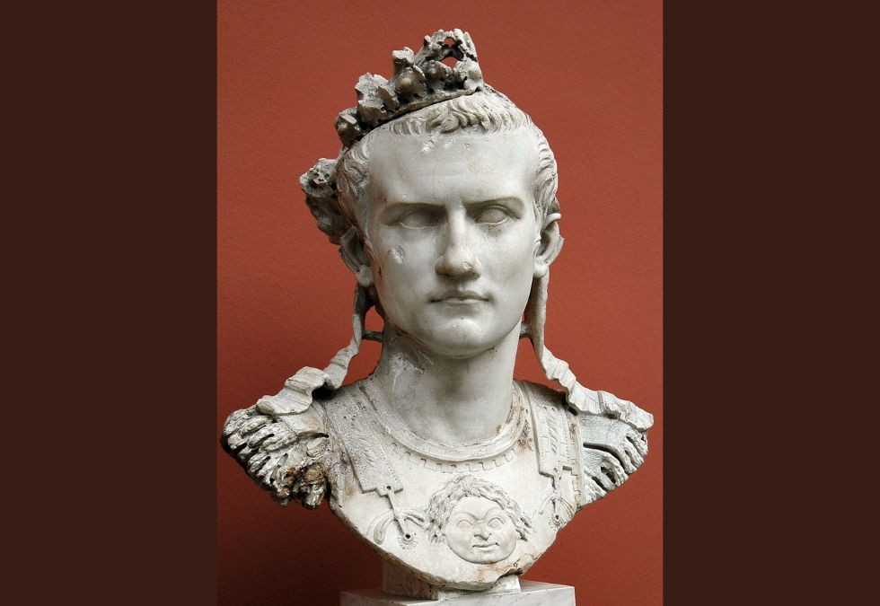 21 Controversial Historical Figures We're Glad Died