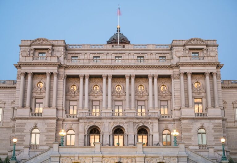 Historical Buildings in America That Have Become Landmark Icons