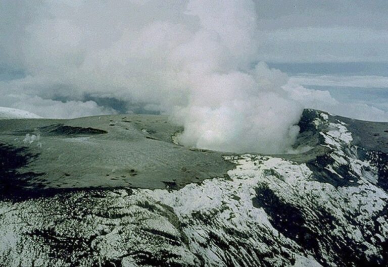 Top 11 of the World's Biggest (and Deadliest) Volcanic Eruptions