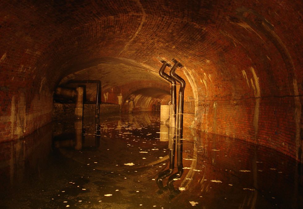 12 Urban Legends That Are Scarier Because They're Actually True