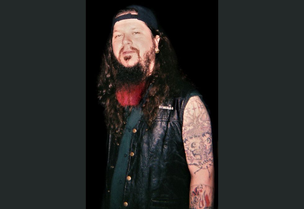 15 Famous Singers Who Faced Tragic Death During Performance