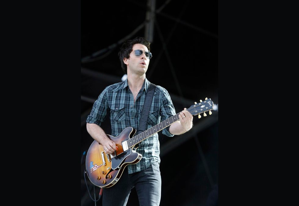 Legendary Guitarists Whose Impact Changed the World of Music