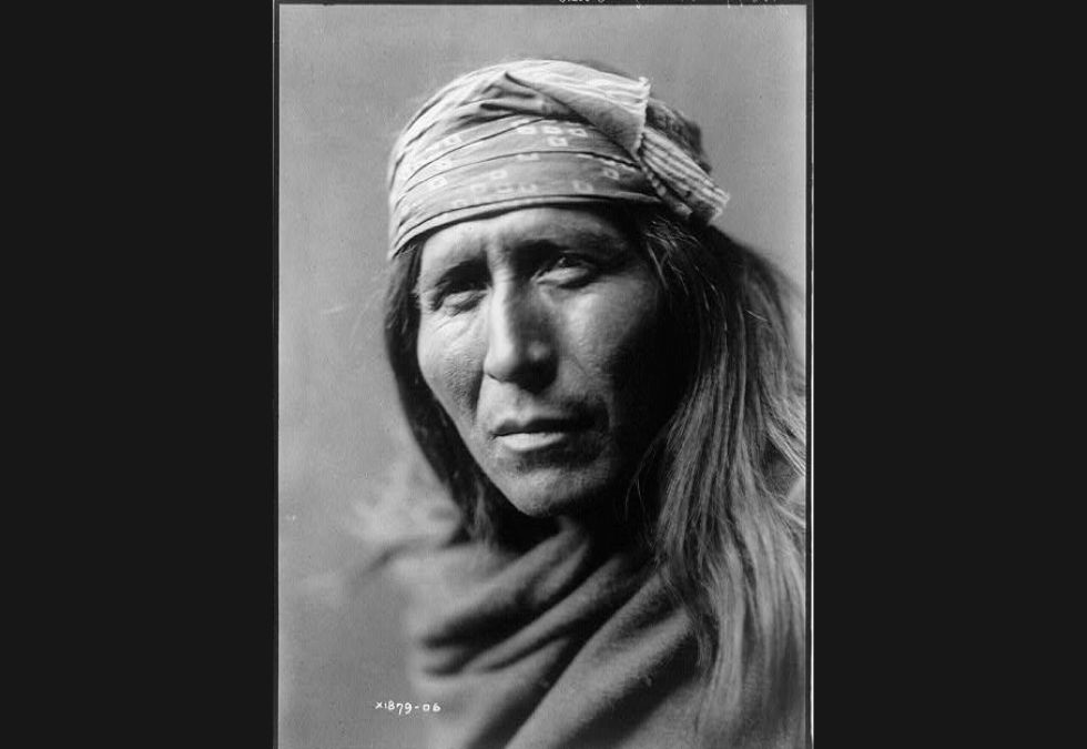 30 Powerful Vintage Photos of Native American Life