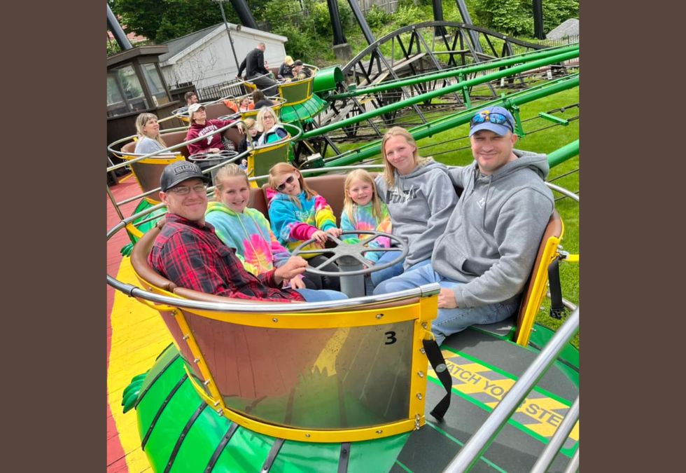 19 Photos of Vintage ’70s Amusement Park Rides