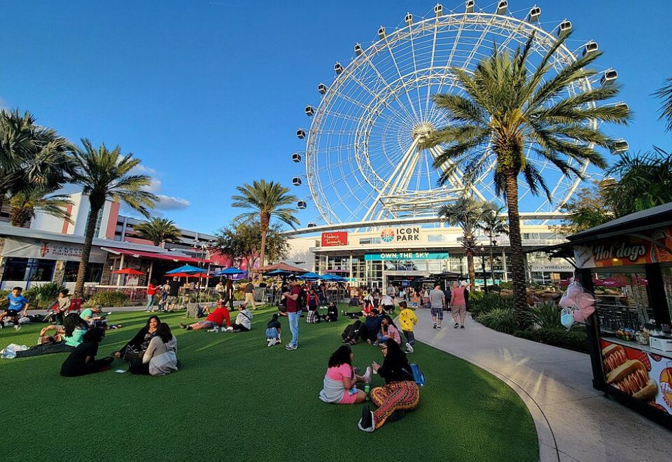 19 Times the Most Fun Rides Became Death Rides