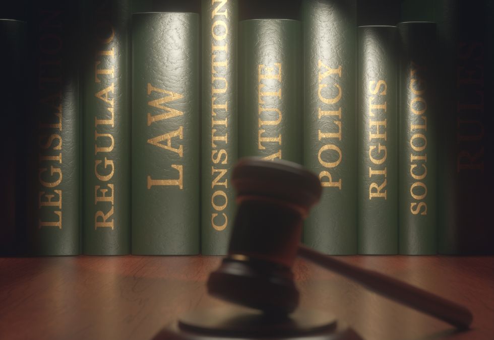 31 Lawyer Jokes That Any Jury Would Agree Are Hilarious