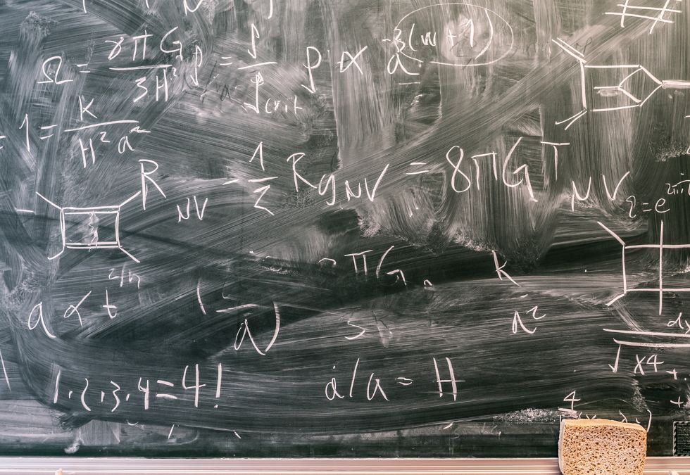 20 Historical "Facts" That Are Actually False