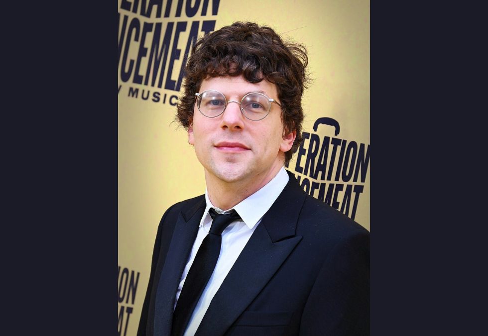 14 Famous Actors Everyone Secretly Finds Annoying