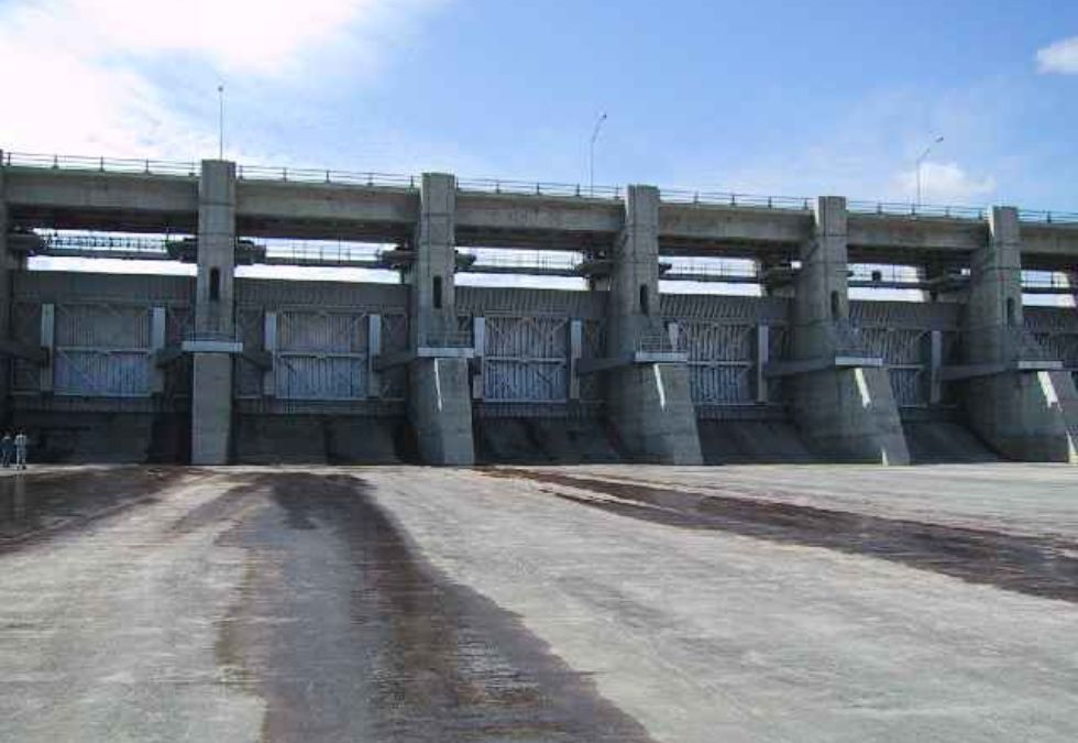 The 19 Largest Dams in the World - Oldest.org