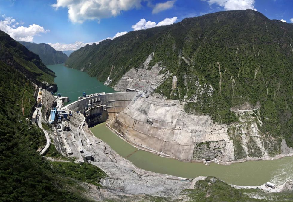 The 19 Largest Dams in the World - Oldest.org