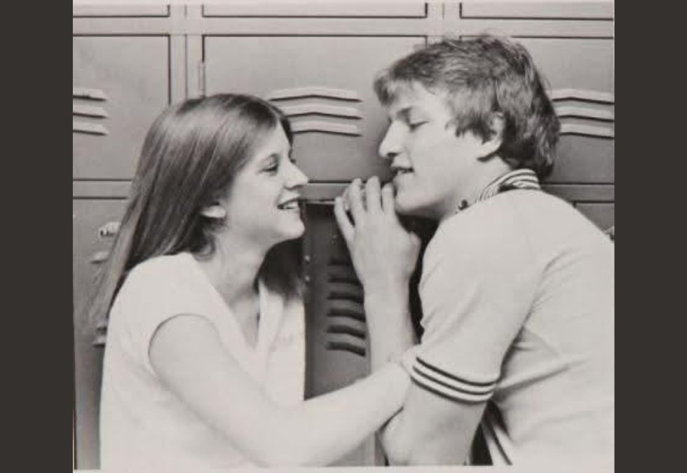 28 Throwback Photos of 1970s High School Life