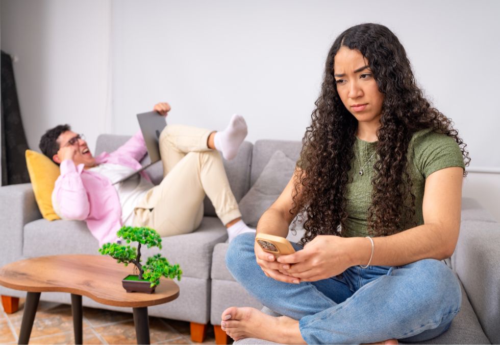 13 Red Flags Your Partner Shows—Time to Leave for Good
