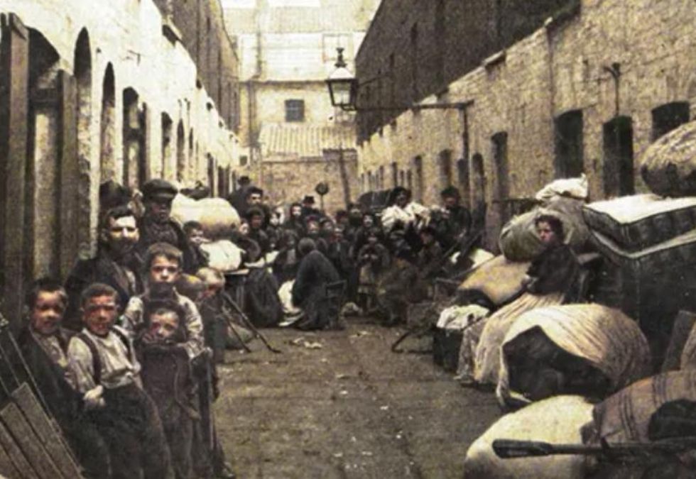 15 Photos That Show What Life Looked Like In The 1850s