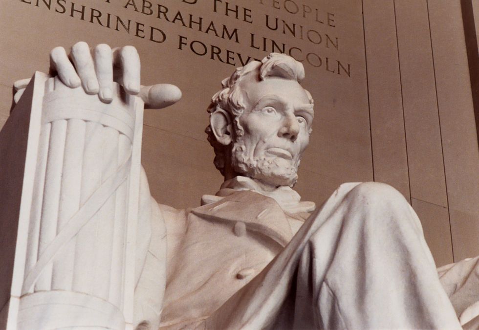 20 Tiny Moments in History That Could’ve Altered the Future