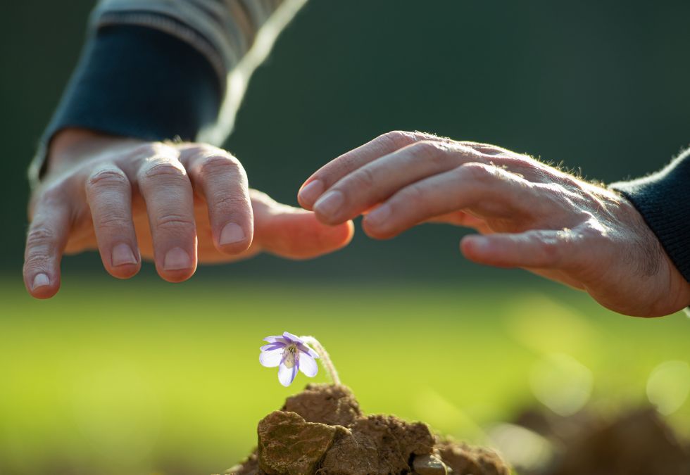 15 Comforting Signs God Is Showing You Grace