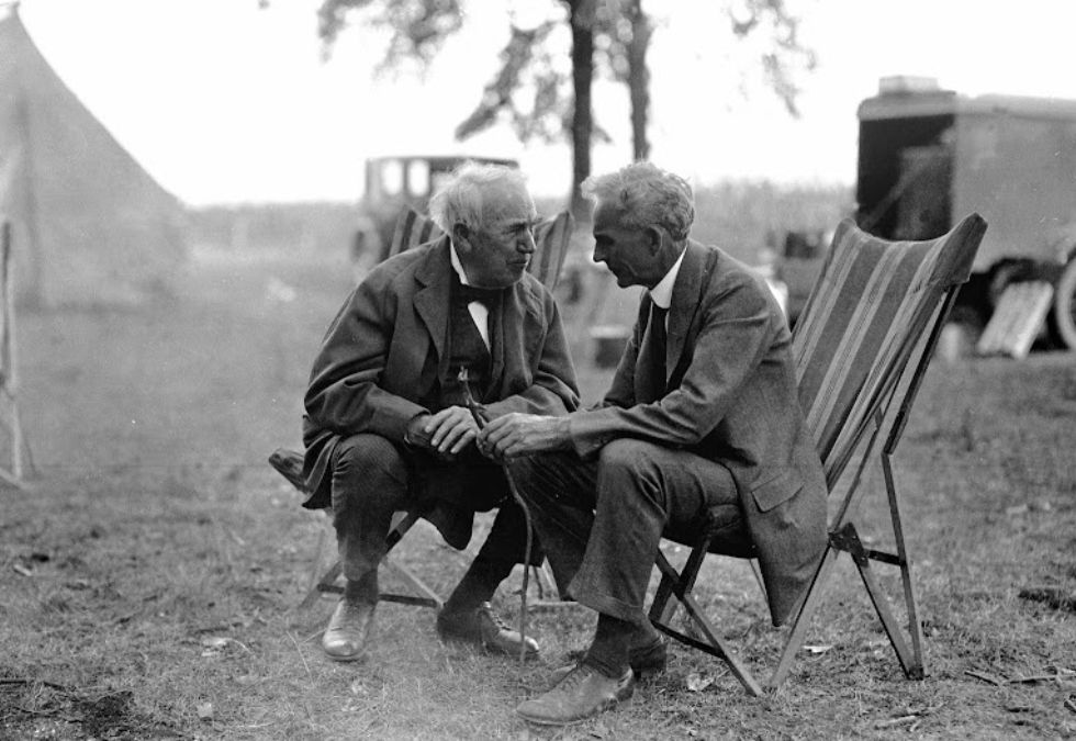 21 Surprising Bonds Between Famous People in History - Oldest.org