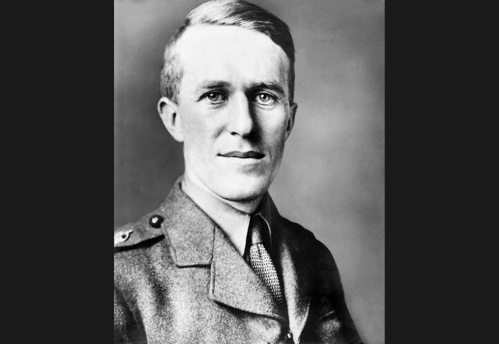 25 Of History’s Most Influential Illegitimate Children