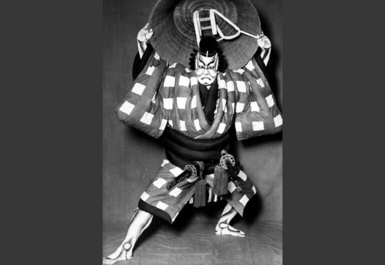 18 Stunning Traditional Dances From Across the Globe